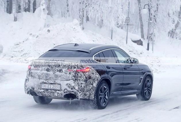 新款宝马X4 M路试谍照 有望于2022年夏季亮相 - 知乎