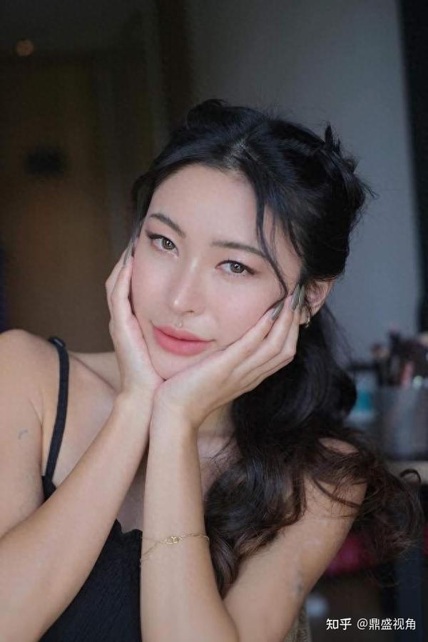 双馨女演员,蕾·莉尔·布莱克rae Lil Black,详细介绍加多图赏析 知乎