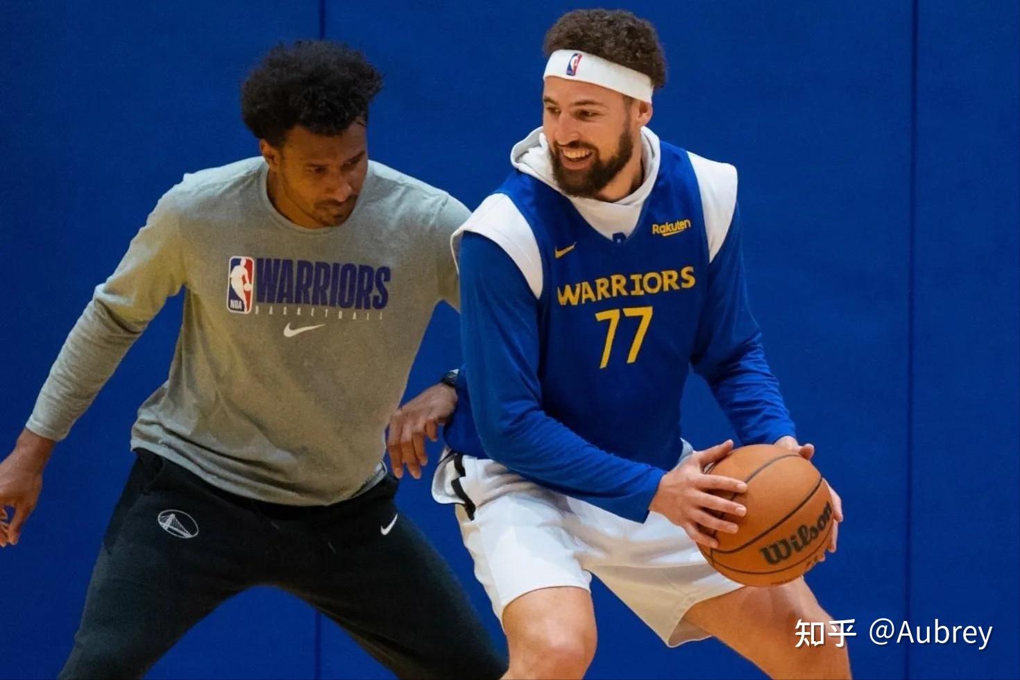 利拉德入选NBA75大球星是笑话？姚明和麦迪都比他好，更别说魔兽 - 知乎