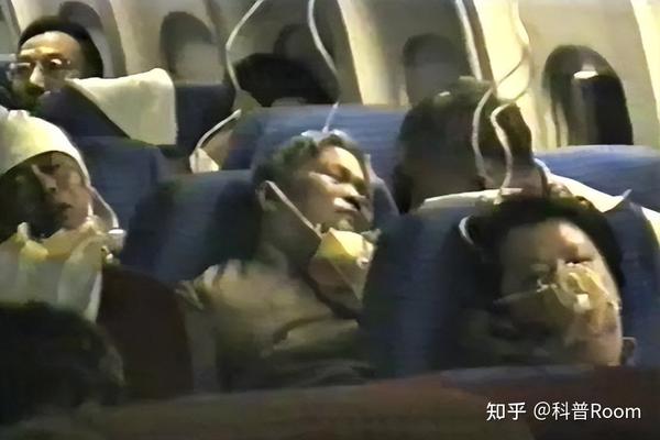 1993年，东航583空中惊魂，机长请求迫降美军事基地，结果如何？ - 知乎