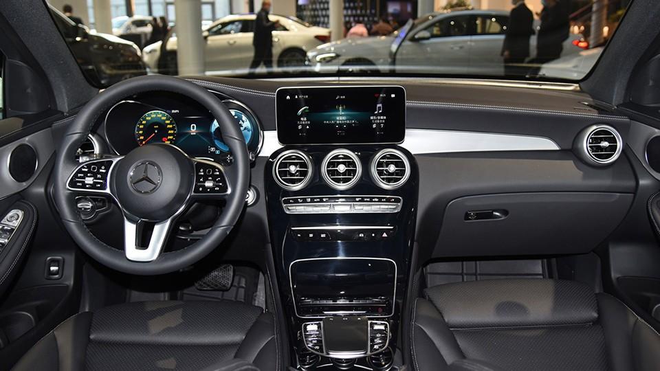 奔驰GLC入门版涨价近3千，和奥迪Q5L谁更好？ - 知乎