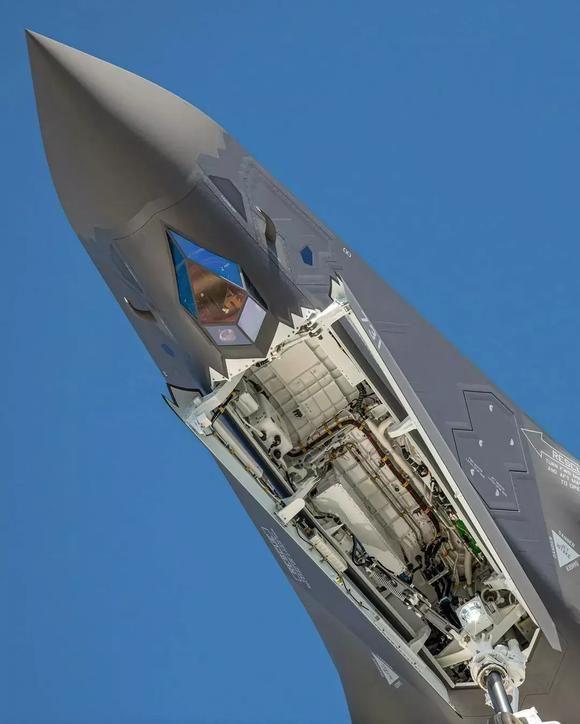 歼20上的EOTS与F35的EOTS的不同，及可能的作战应用 - 知乎