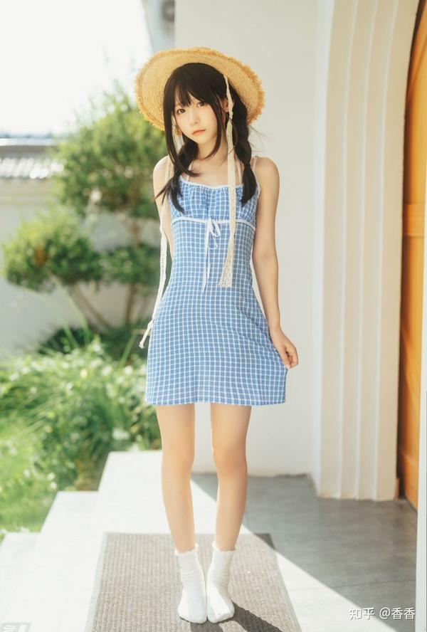 迷之呆梨（发条少女）开始走清纯路线了 - 知乎