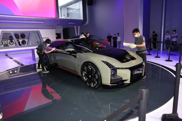 售61-63万元 高合HiPhi Z将于10月1日开启大定 - 知乎