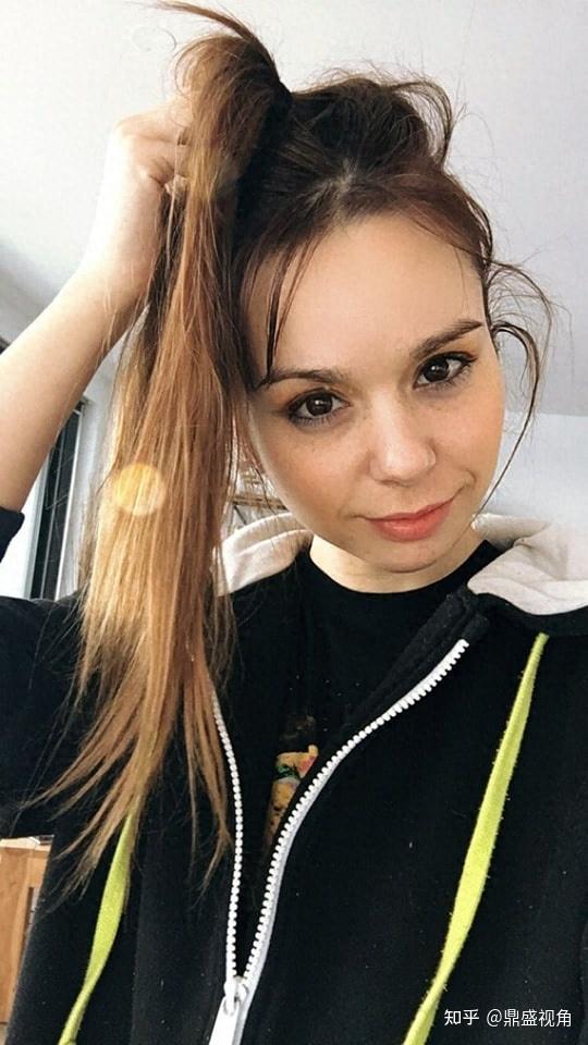 来自加拿大的双馨女演员，Ariel Rebel，不老容颜下的迷人与美丽 - 知乎