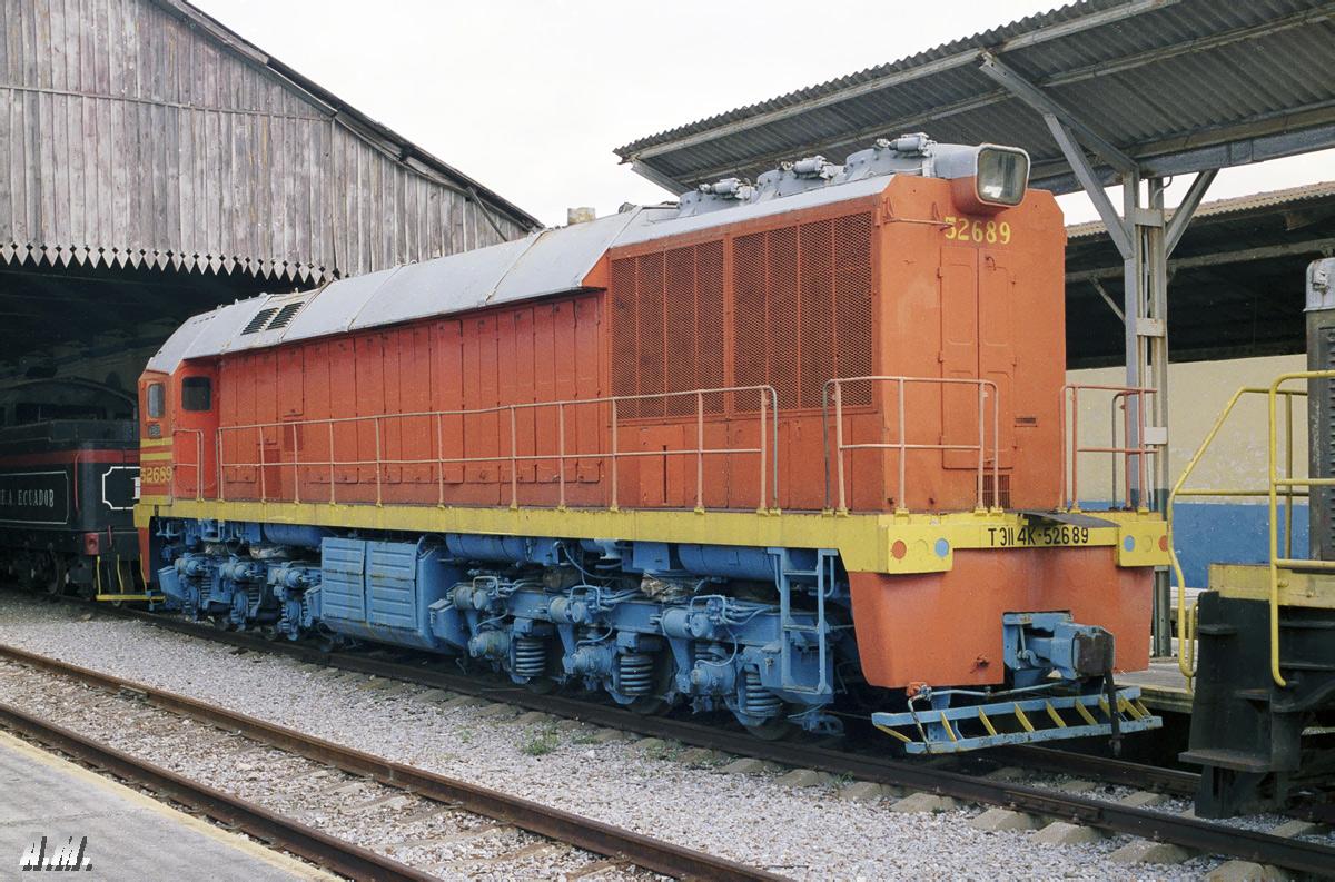 【铁道科普】来自卢甘斯克的“外走廊”——TE114型内燃机车 - 知乎