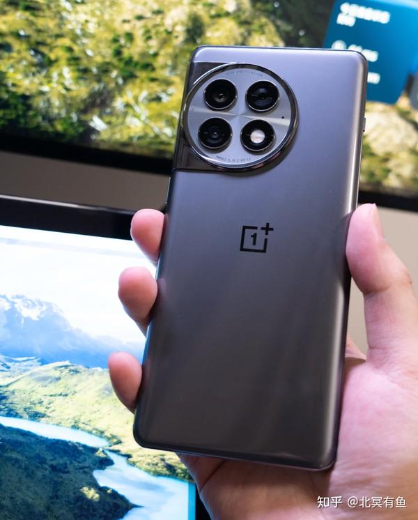 2023年双十二一加ace2pro和真我gt5怎么选？是选真我gt5还是一加ace2pro呀？