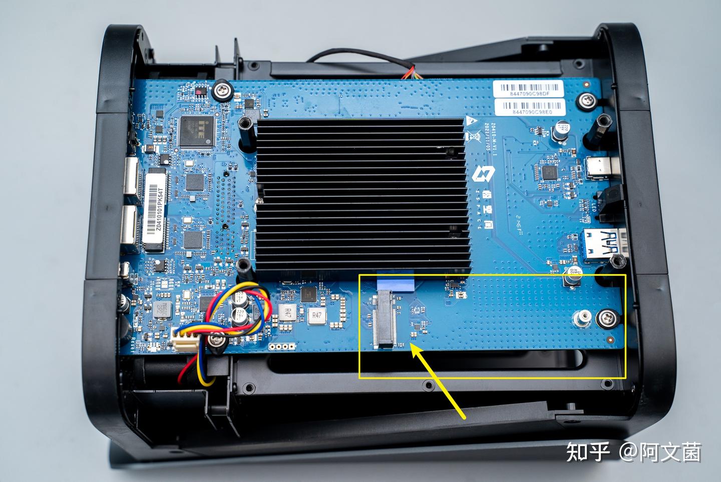 从小白走向专业：极空间新Z4 开箱体验！Dcoker安装QB下载器教程 - 知乎