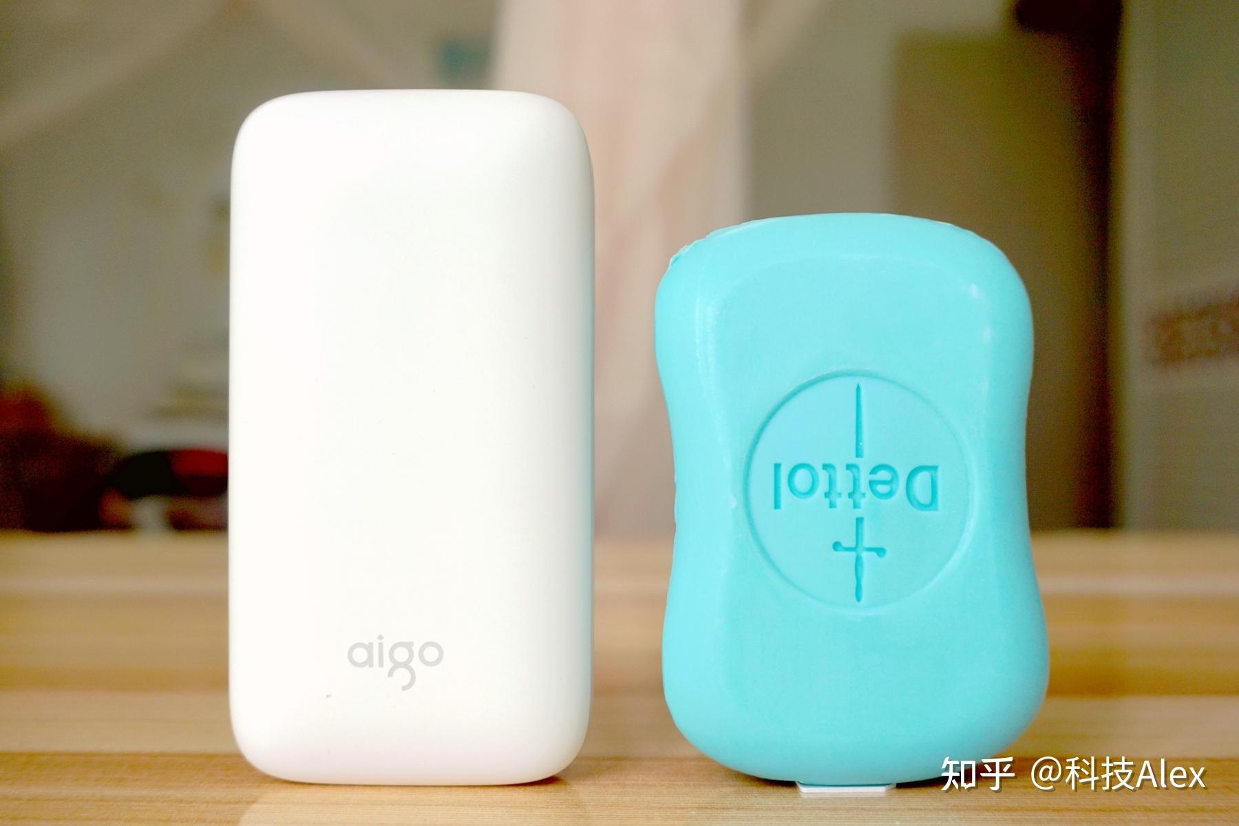 爱国者充电宝aigo X10P：香皂大小，10000mAh，还支持18W PD快充 - 知乎
