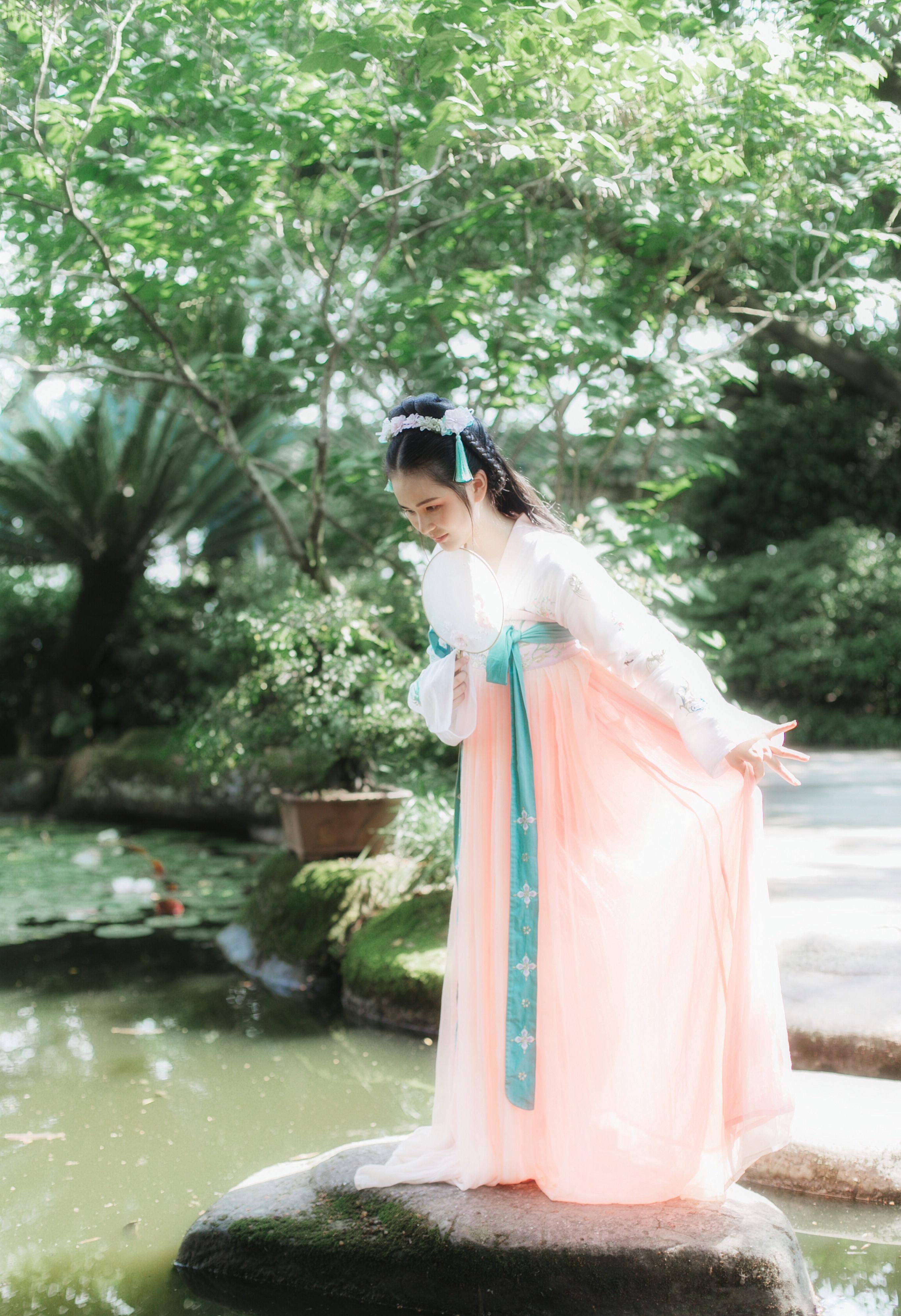 200张古风美女壁纸，持续更新中 - 知乎