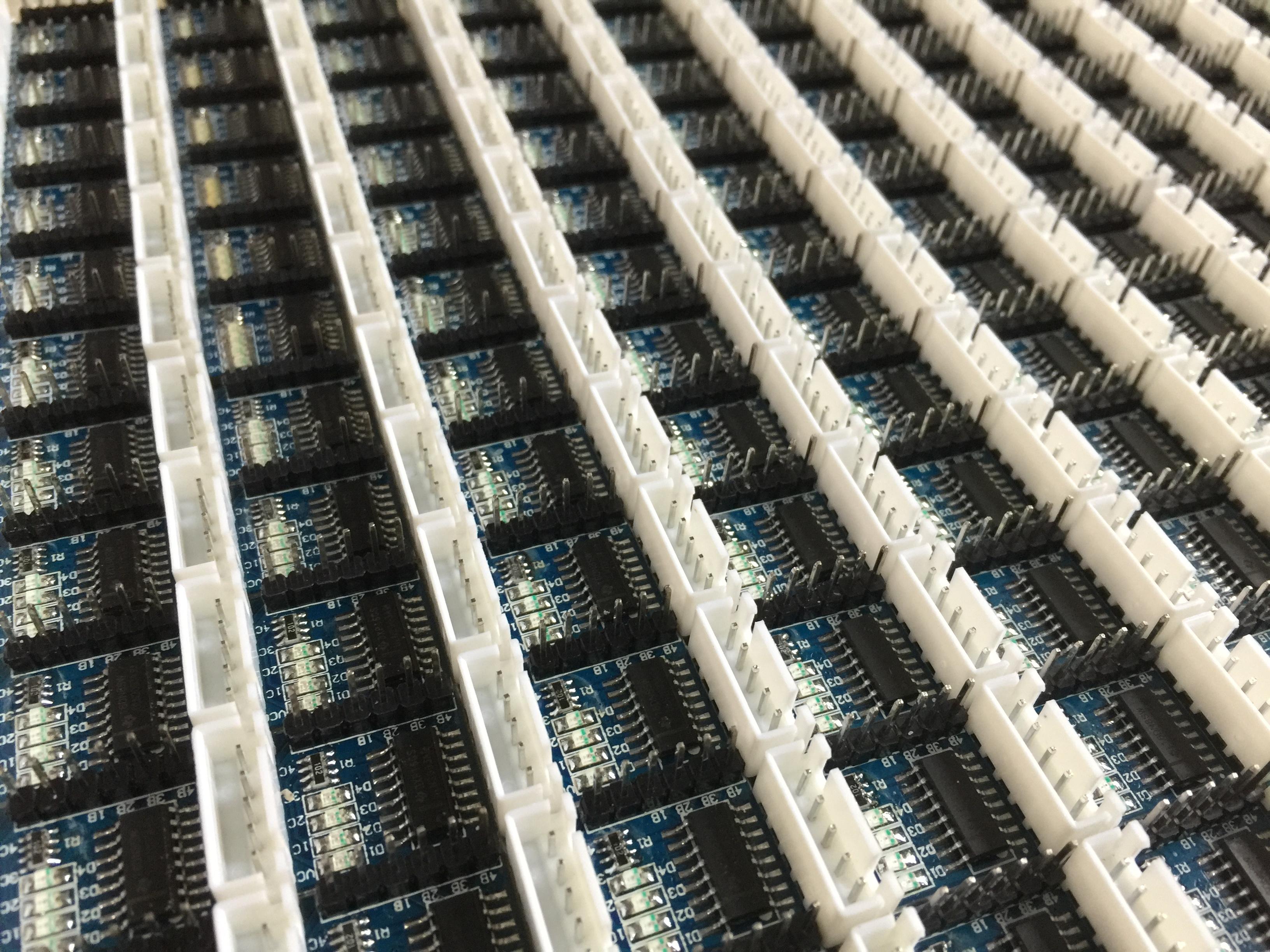 动态装置Split-Flap Matrix(翻页矩阵屏) - 知乎