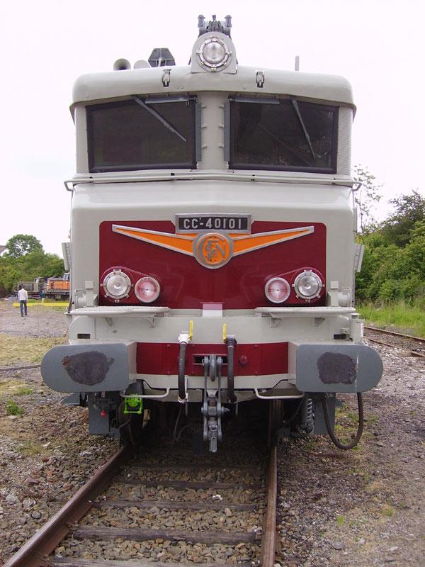 【科普】“破鼻子”法国国家铁路CC 72000型、CC 72100型和摩洛哥国家铁路DF 100型内燃机车（上篇） - 知乎