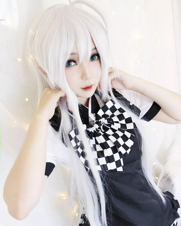 突破次元壁的娇嫩贫Ru娘 大师级Cos赏 - 知乎