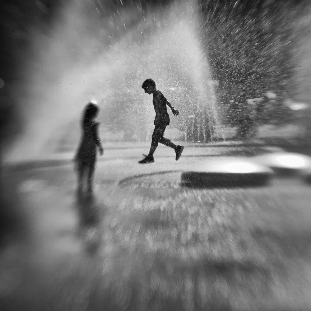 顶级黑白照片长啥样？黑白摄影大赛获奖作品欣赏分析 - 知乎