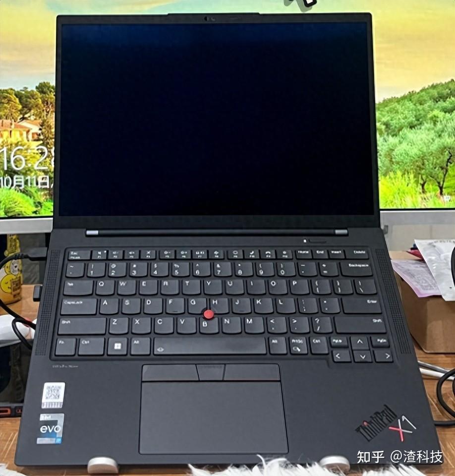 懂电脑的王者告诉你ThinkPad X1 Carbon可以盲冲~ - 知乎