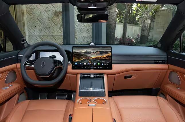 25万级新势力谁更适合家用？问界新M5 Ultra对比理想L6 - 知乎