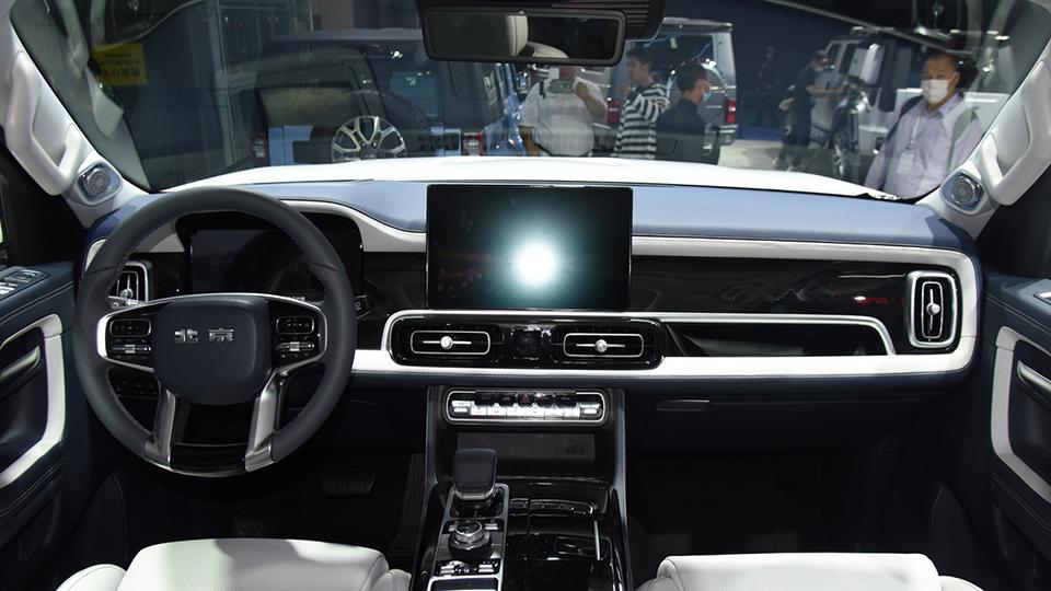 都是七座，动力比坦克500少97马力，便宜近10万的BJ60如何？ - 知乎