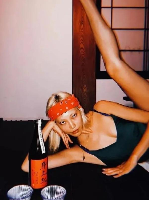 亚洲首位“升仙”90后超模来了！常年179cm/46公斤的崔素拉 - 知乎