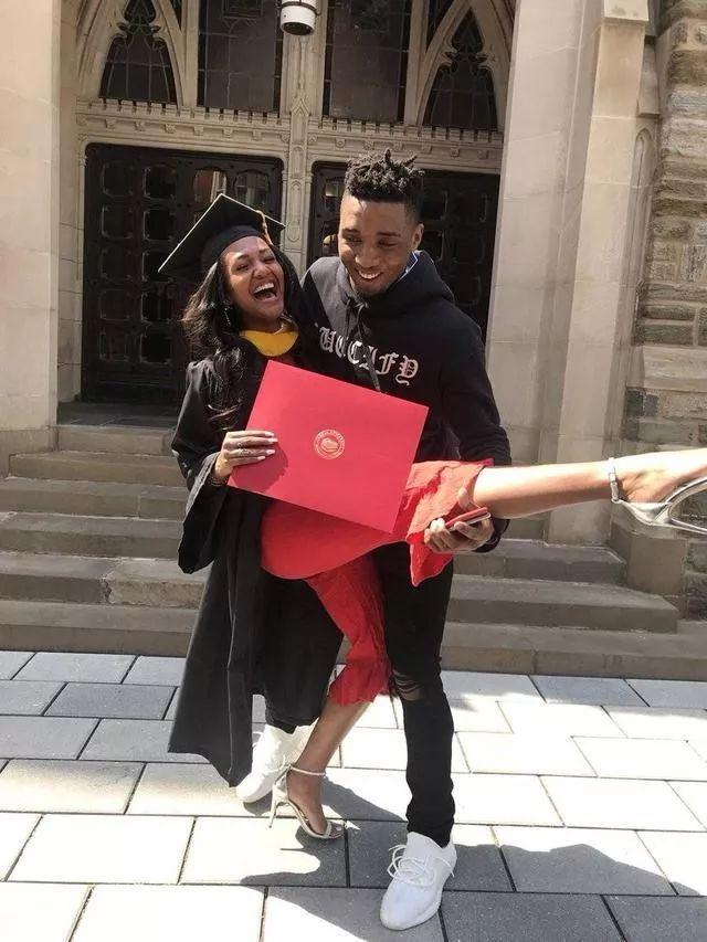 梦13头牌的眼光！米切尔的女朋友长得也太高级了吧！ - 知乎