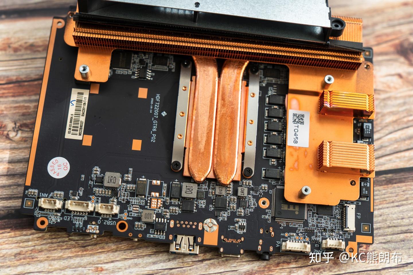 搭载 AMD 最强核显 680M 零刻 GTR6 深度评测 - 知乎