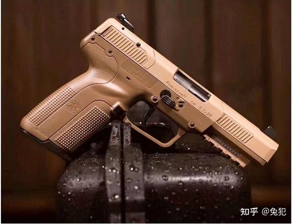 比利时FN公司新型FN57手枪沙漠色版 - 知乎