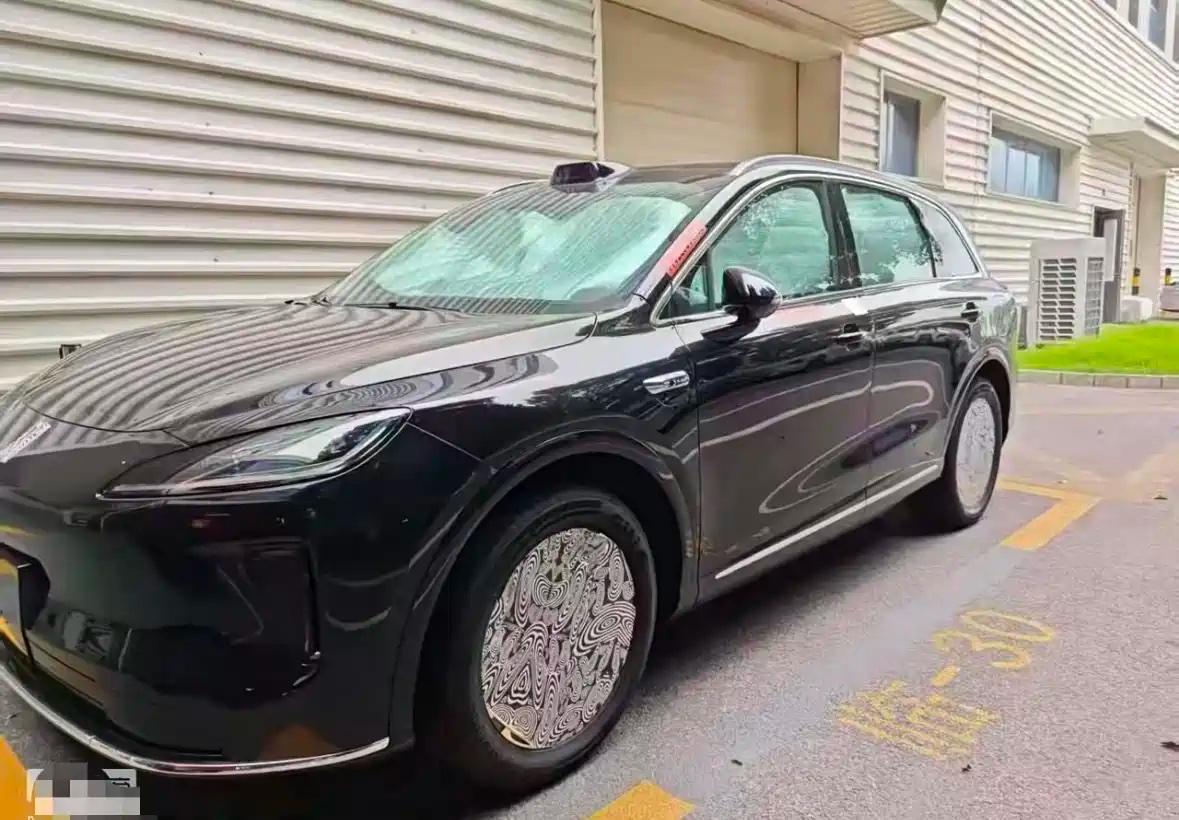 华为第五界，尚界H5实车图！搭华为ADS 4，中型SUV起价或不超20万 - 知乎