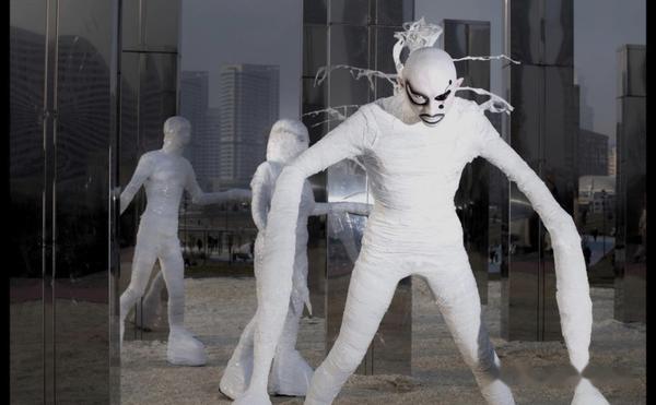 俄罗斯艺术家Gena Marvin，以伤痛创作挑衅性梦魇般的作品。 - 知乎