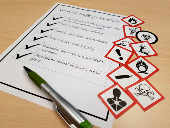 防止存放衣物的家具倾倒！CPSC通过消费品安全标准ASTM F2057-23 - 知乎