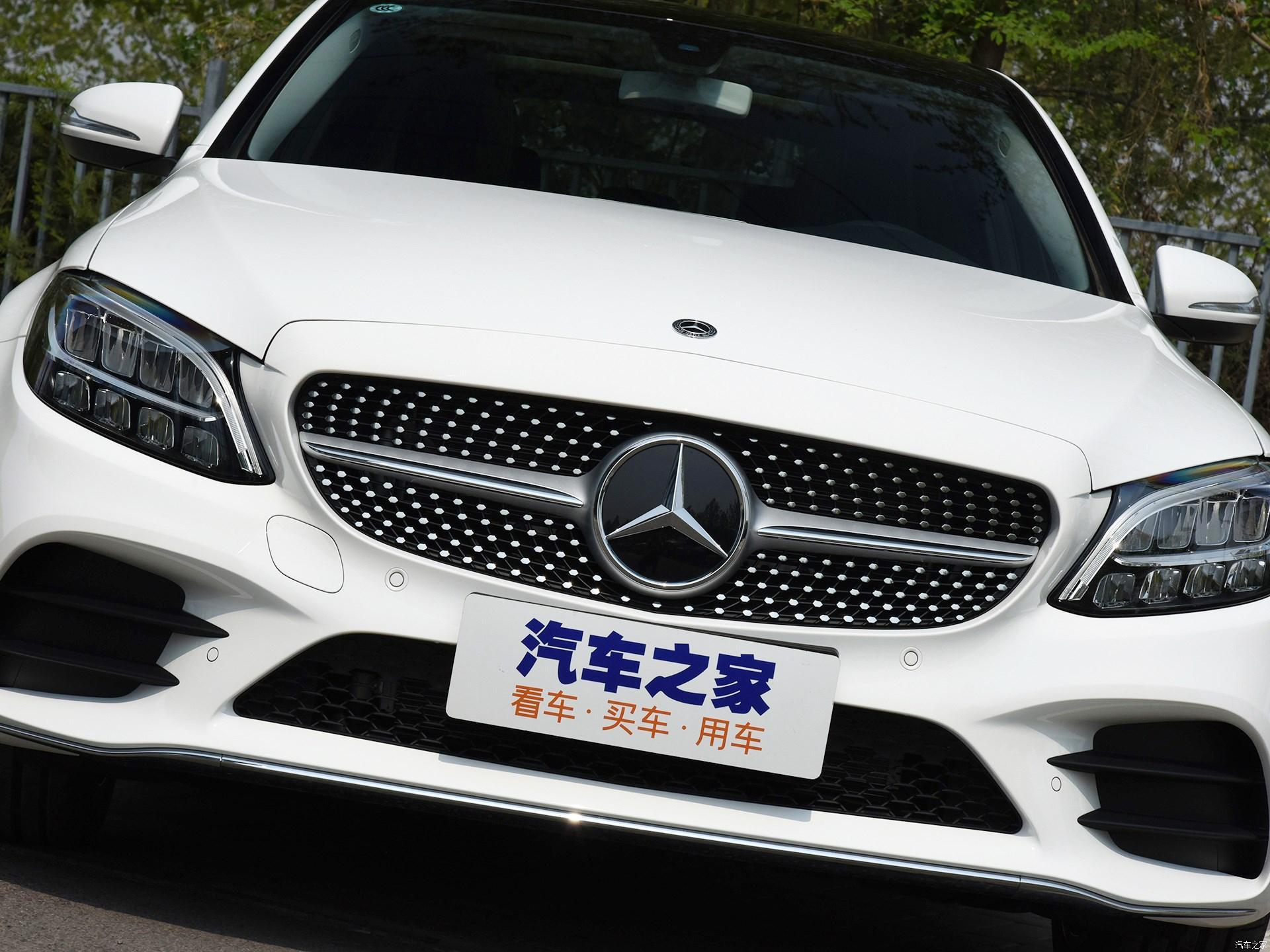 针尖对麦芒！奥迪A4L对比奔驰C 260L - 知乎