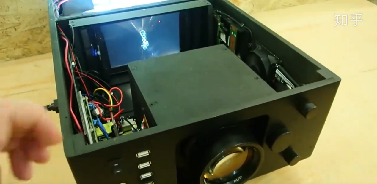 千元投影也能卷色彩和亮度？微果D1系列与小明Q2Pro真实体验来了 - 知乎