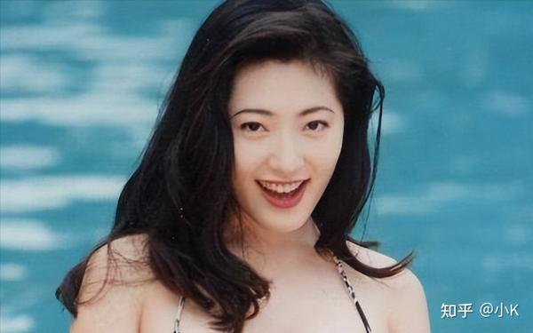 “最美潘金莲”杨思敏：19岁一炮而红，33岁后却沦为了卖拉面 - 知乎