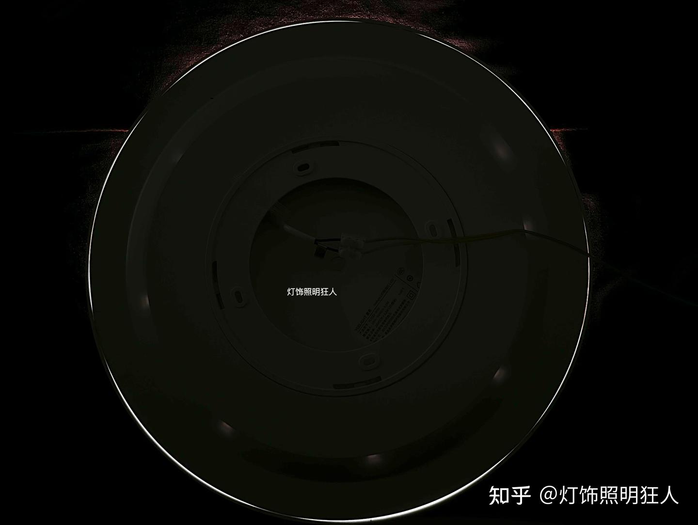 超薄吸顶灯怎么选？横评lipro、yeelight、柏曼、霍尼韦尔、小燕导光板吸顶灯 - 知乎