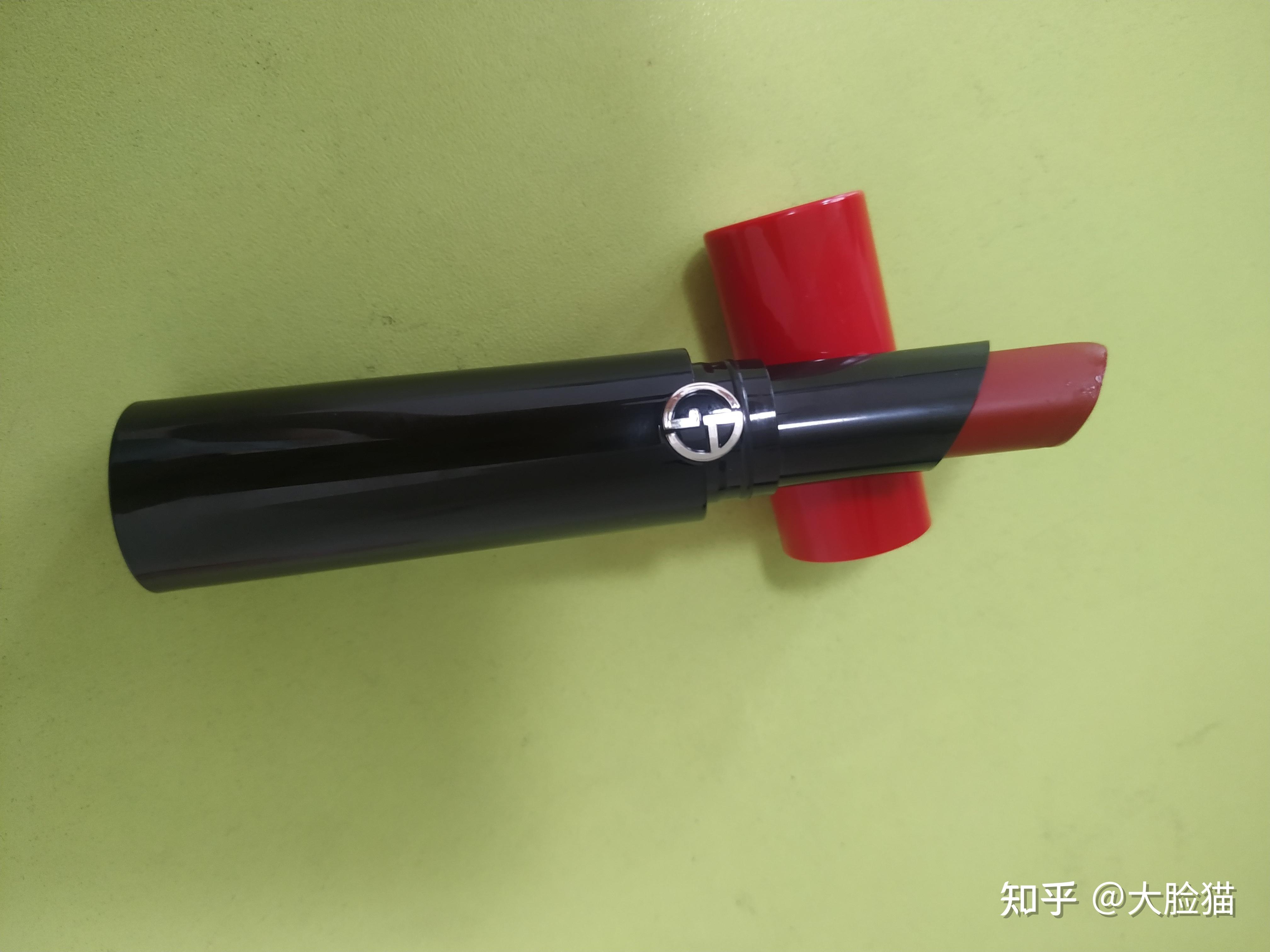 黄皮干唇：ysl烂番茄色、mac998、阿玛尼权利405唇膏口红试色，及优缺点分析。 - 知乎