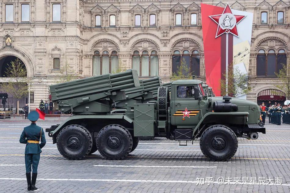俄罗斯装备志——9K51M龙卷风-G多管火箭炮 - 知乎