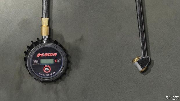 道奇推出Challenger SRT Demon配套工具 - 知乎