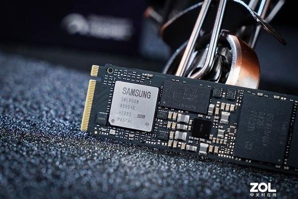 三星990 PRO首发评测 自我超越再铸重器 - 知乎