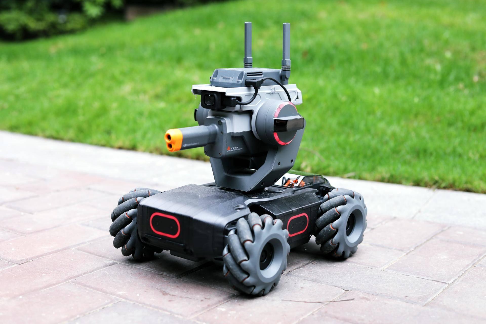 大疆机甲大师 RoboMaster S1 是前浪的玩具还是后浪的教具？ - 知乎