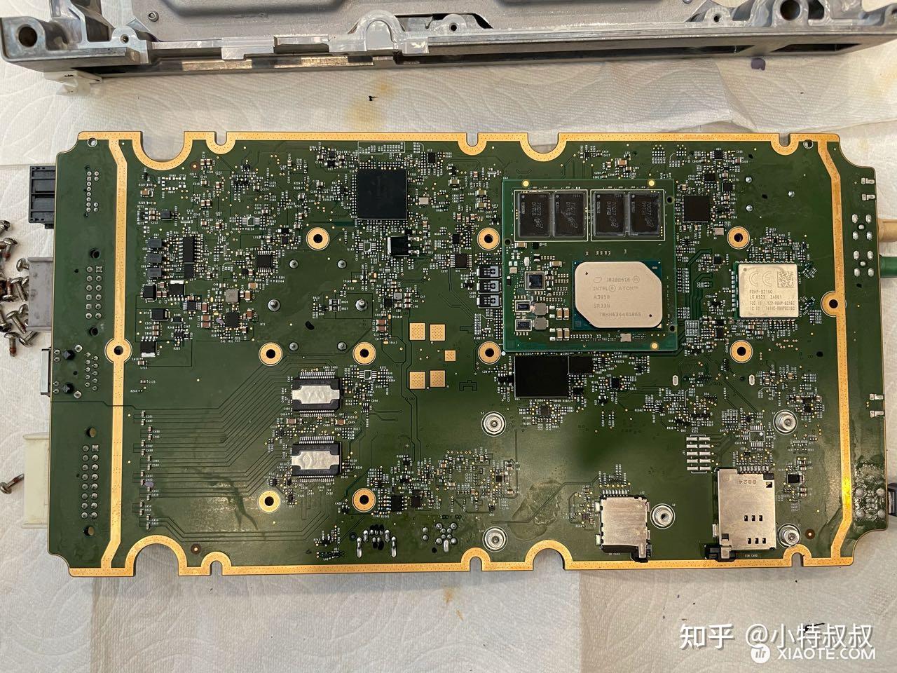 【硬核】我搞了台特斯拉 Model 3 电脑，并且拆了它 - 知乎