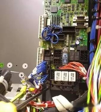 FANUC机器人R-30iB控制柜急停单元更换步骤 - 知乎