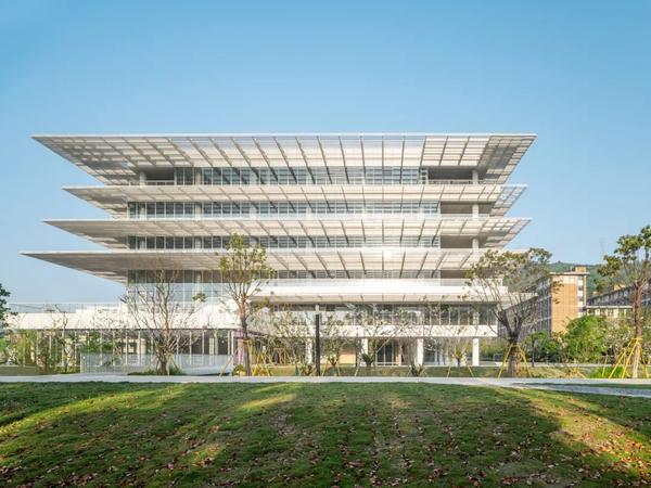 DESIGN | 温州肯恩大学学生学习与活动中心 & Perkins&Will设计 - 知乎