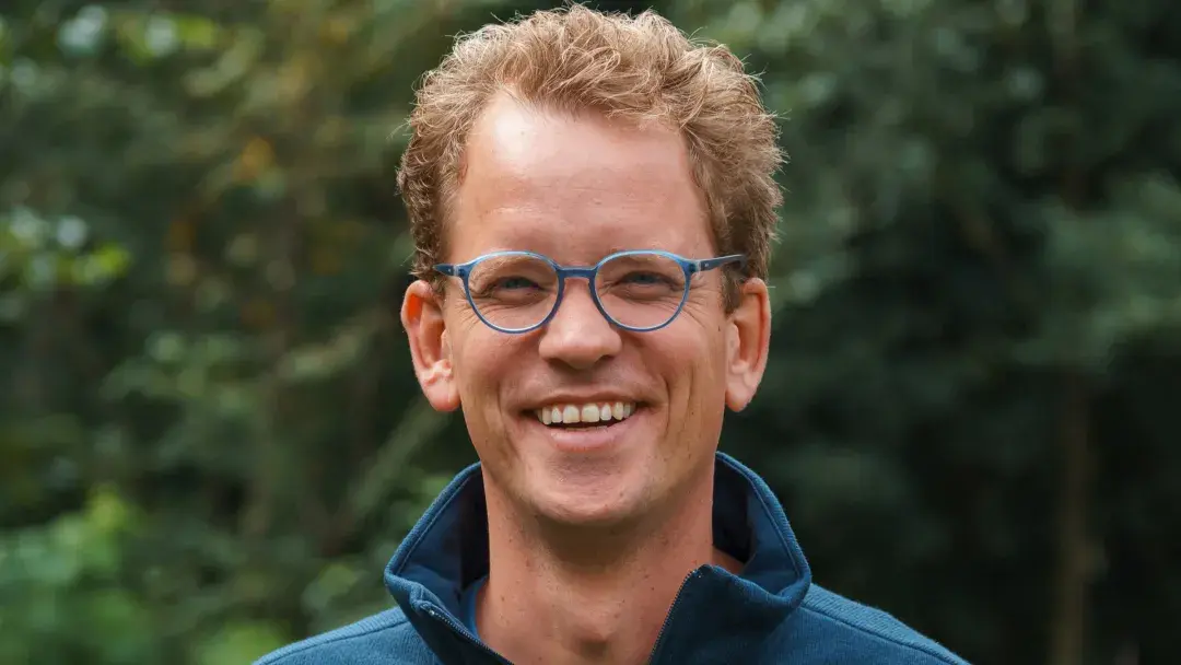 前硅谷工程师创办，合成生物学公司融资7300万美元，利用AI开发蛋白质工程 - 知乎