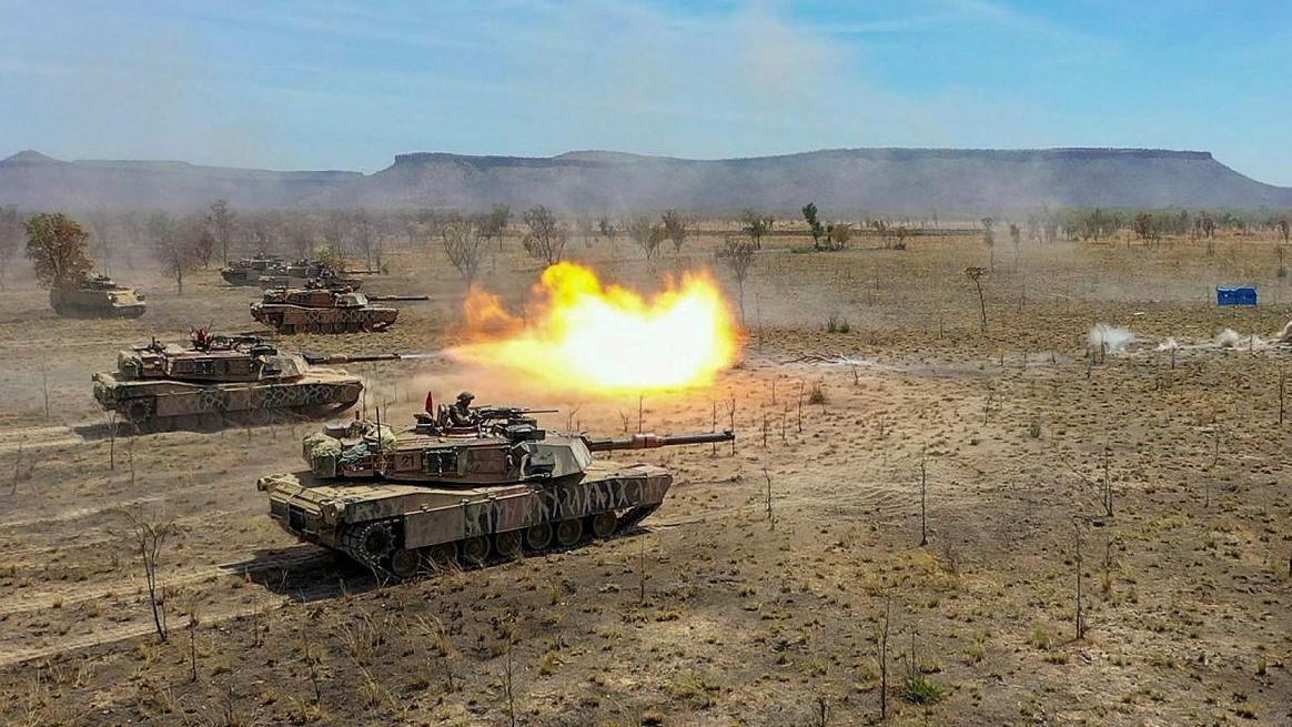 风水轮流转，M1A1即将交付乌克兰，该轮到美制坦克“飞炮塔”了？ - 知乎