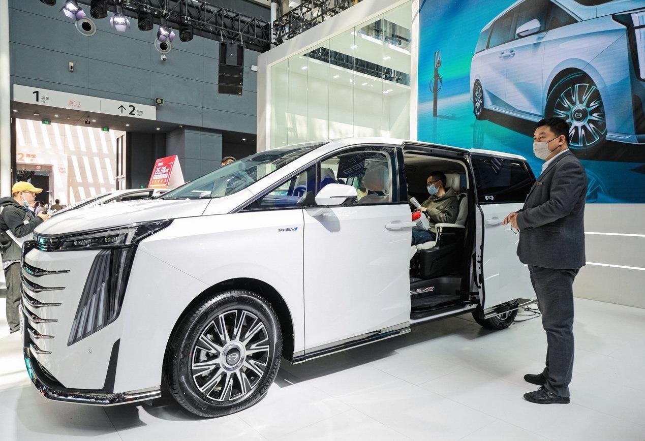 预售33万起！中国智电MPV新旗舰传祺E9亮相石家庄五一国际车展 - 知乎