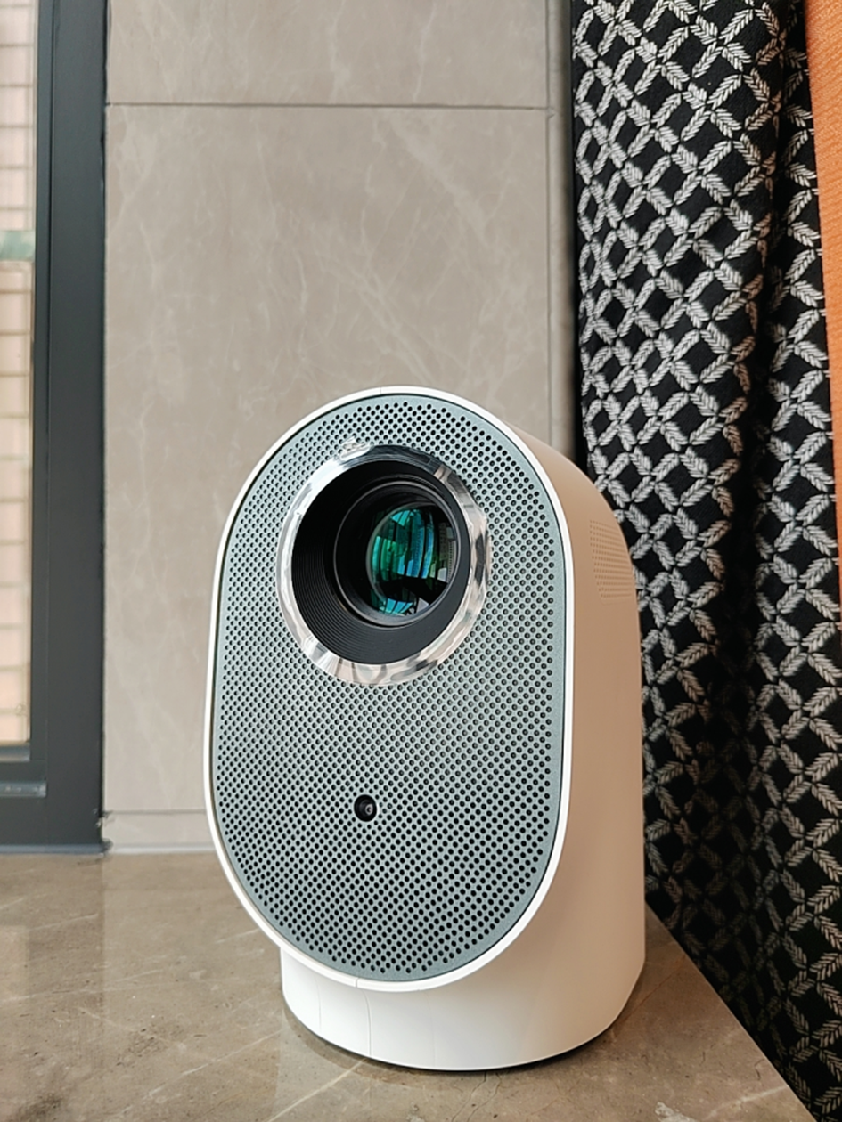 千元家用投影仪推荐：小明Q2与微果C1大PK，谁是当之无愧的千元旗舰？最值得买的千元投影仪测评推荐！ - 知乎