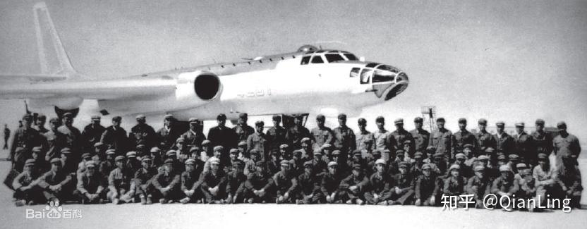 The 60-year evolution of the Xian H-6 "Chinese Badger" bomber [2048 x ...