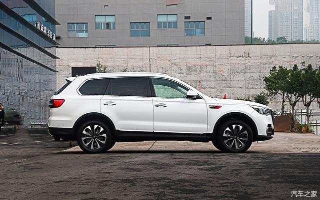 红旗的平民旗舰，与宝马X5、奥迪Q7同级，不足35w就有V6+四驱 - 知乎