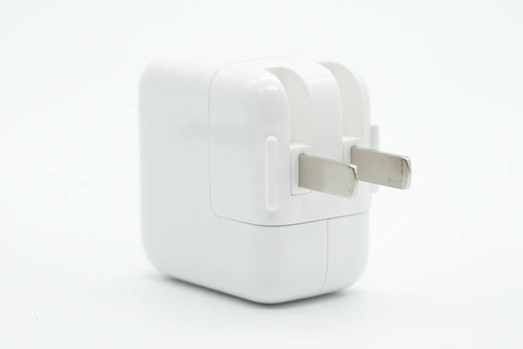 拆解报告：Apple苹果12W USB-A充电器A2167 - 知乎