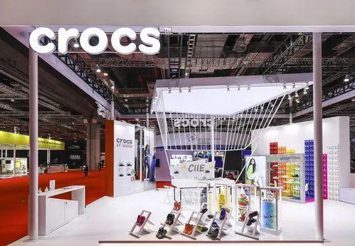 “丑”鞋Crocs传奇，从巨亏1亿美金到营收23亿美元，供应链如何重新支撑？ - 知乎