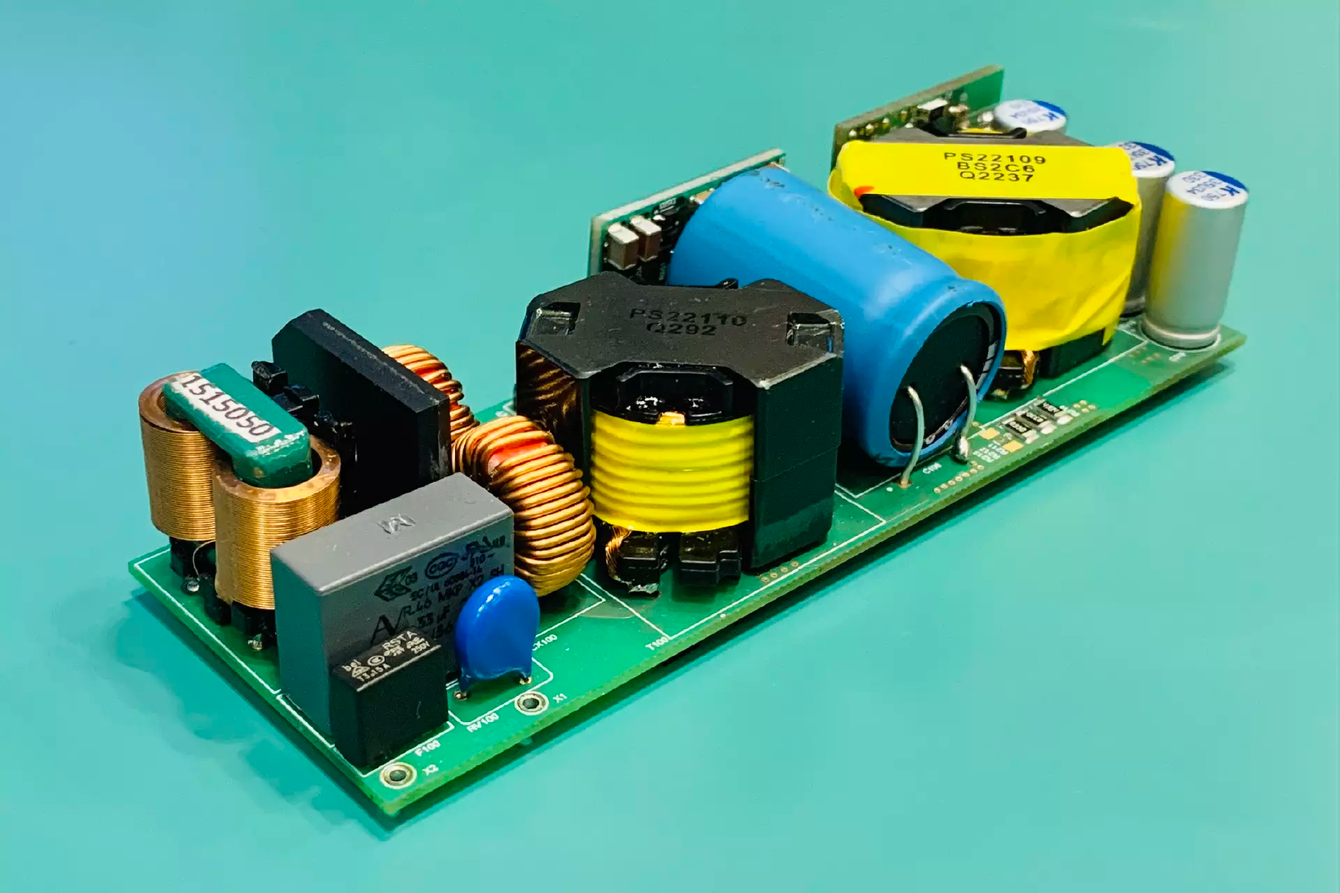 英飞凌推出XDPS2221 PFC和混合反激二合一IC，打造绿色能效PD电源适配器 - 知乎