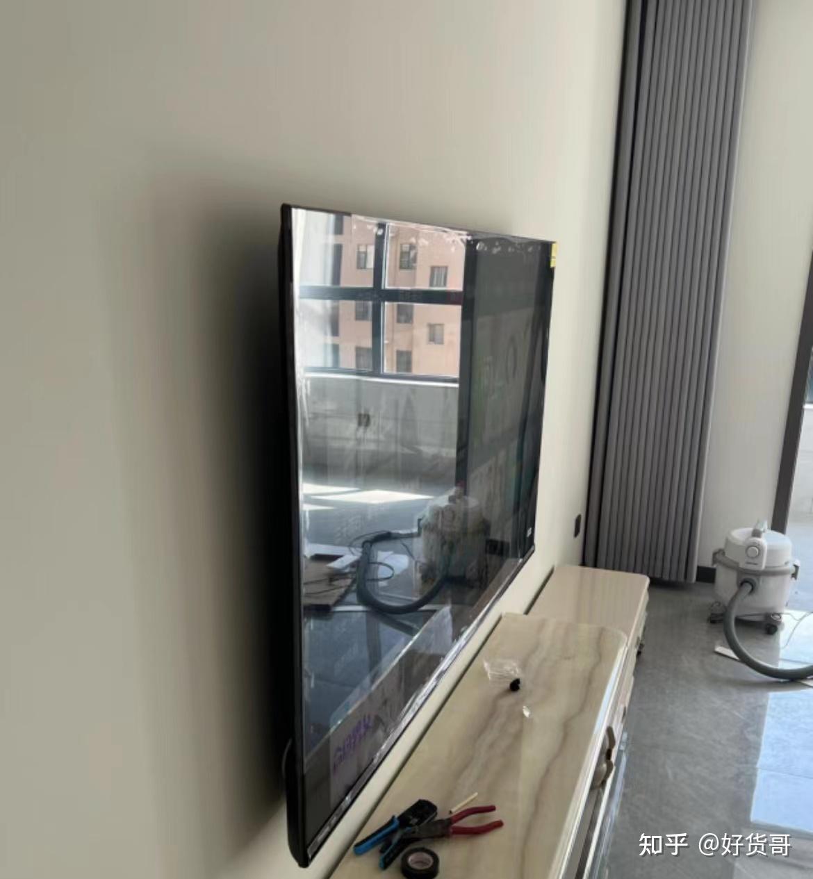 "海信65E75K评测：为什么这款65英寸大屏电视是客厅的新宠？"